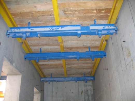 Custom Shaft Platform Formwork / Automatic Climbing Formwork For ...